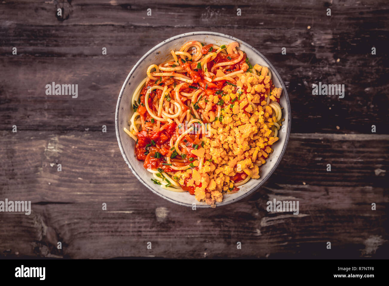 Cheddar cheese spaghetti hi-res stock photography and images - Alamy