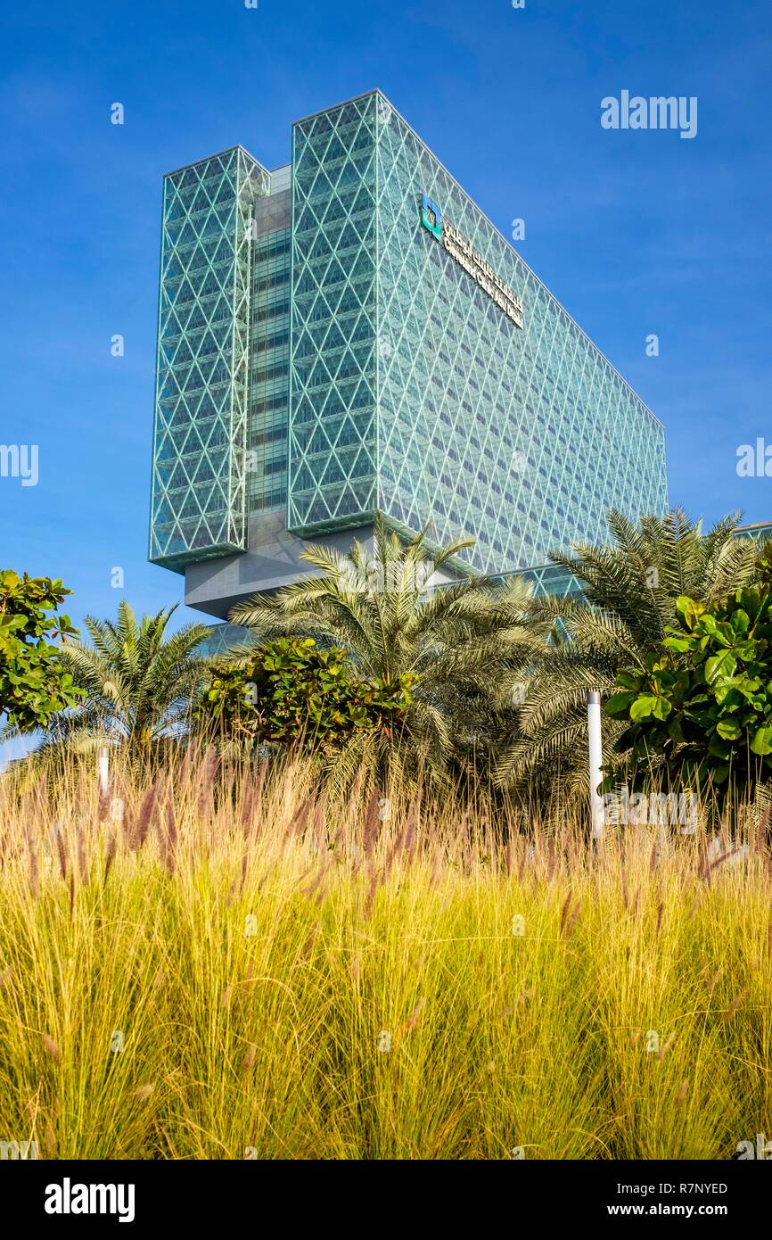 Abu dhabi cleveland clinic hi-res stock photography and images - Alamy