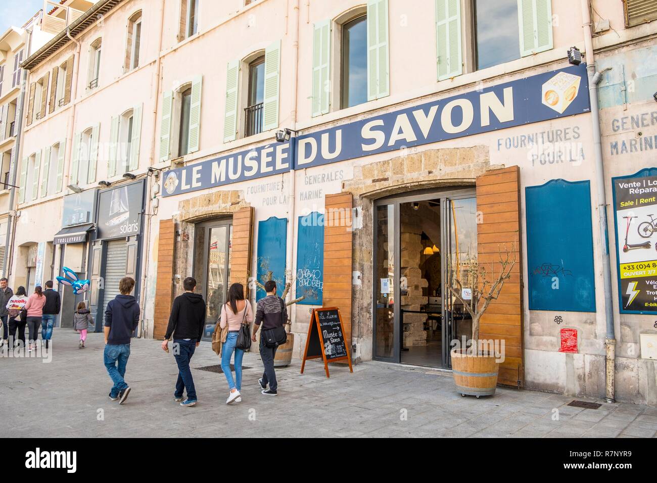 Marseille soap museum hi-res stock photography and images - Alamy