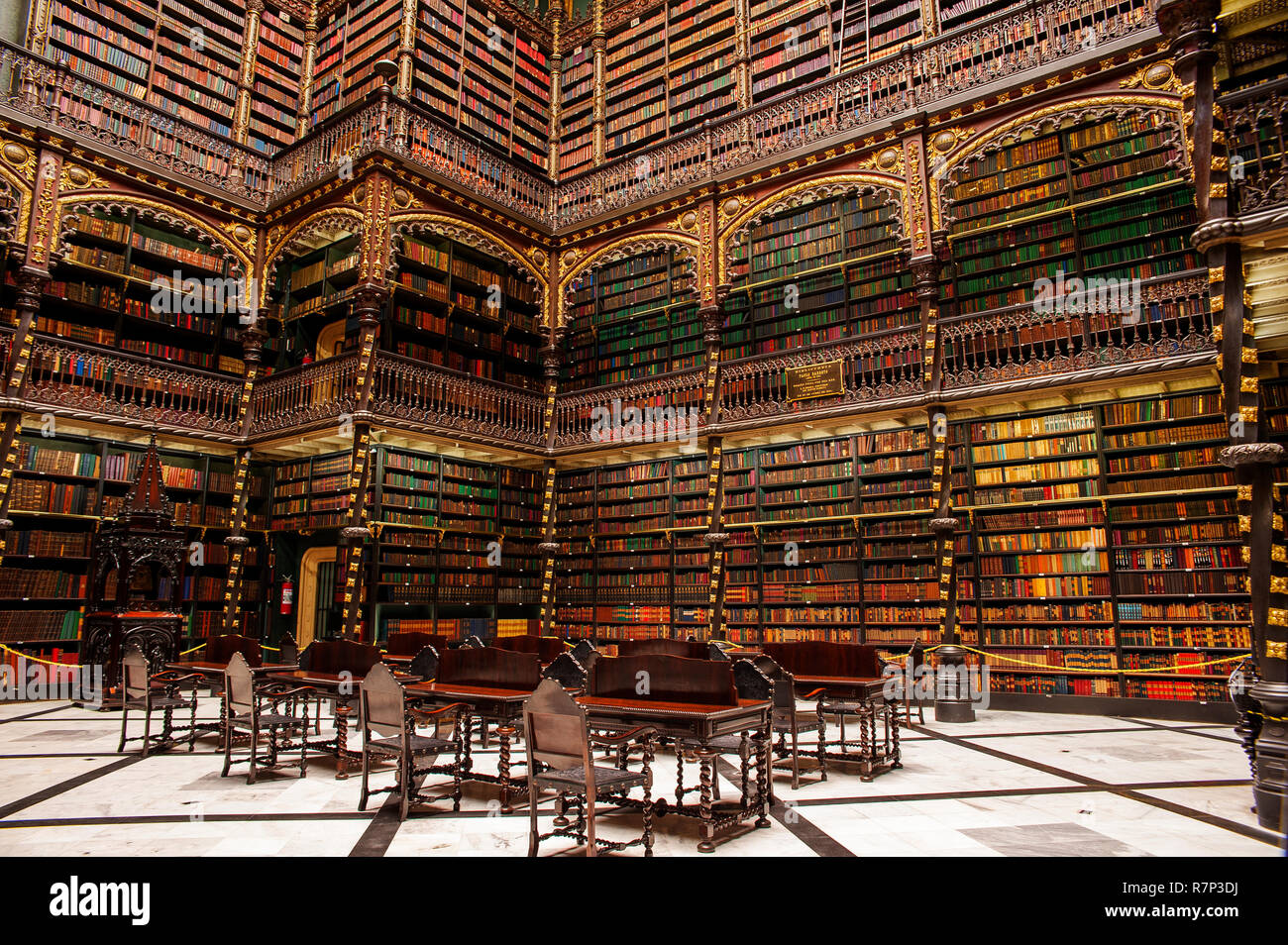 Portuguese Reading Cabinet of Rio de Janeiro, one of the most beautiful ...