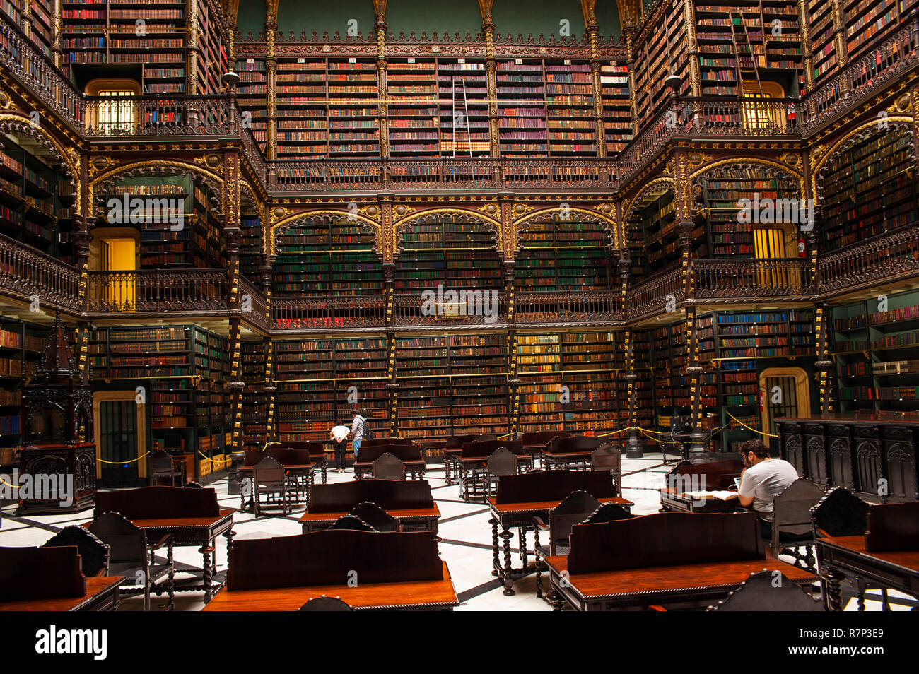 Portuguese Reading Cabinet of Rio de Janeiro, one of the most beautiful ...