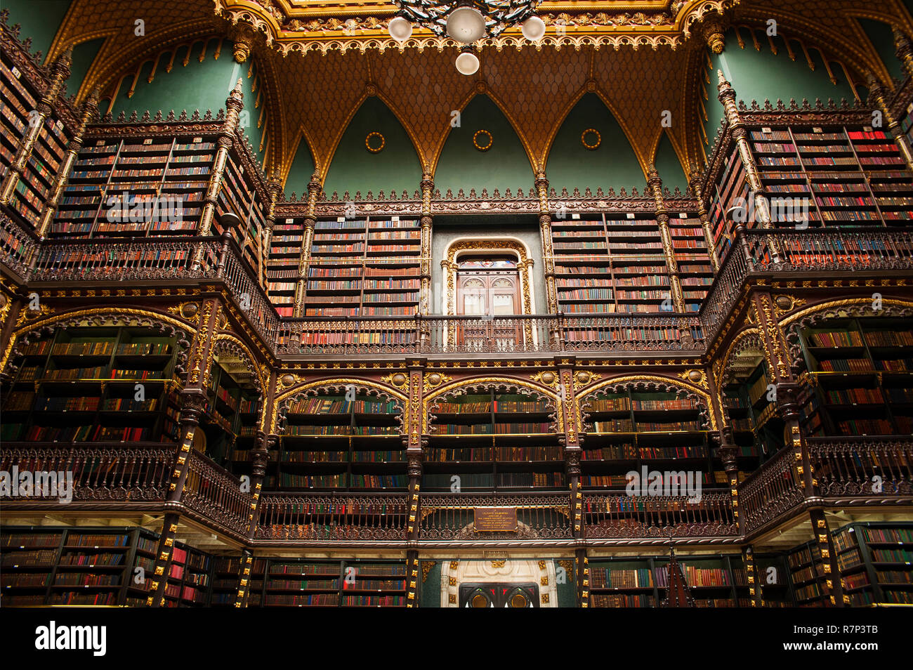 Portuguese Reading Cabinet of Rio de Janeiro, one of the most beautiful ...