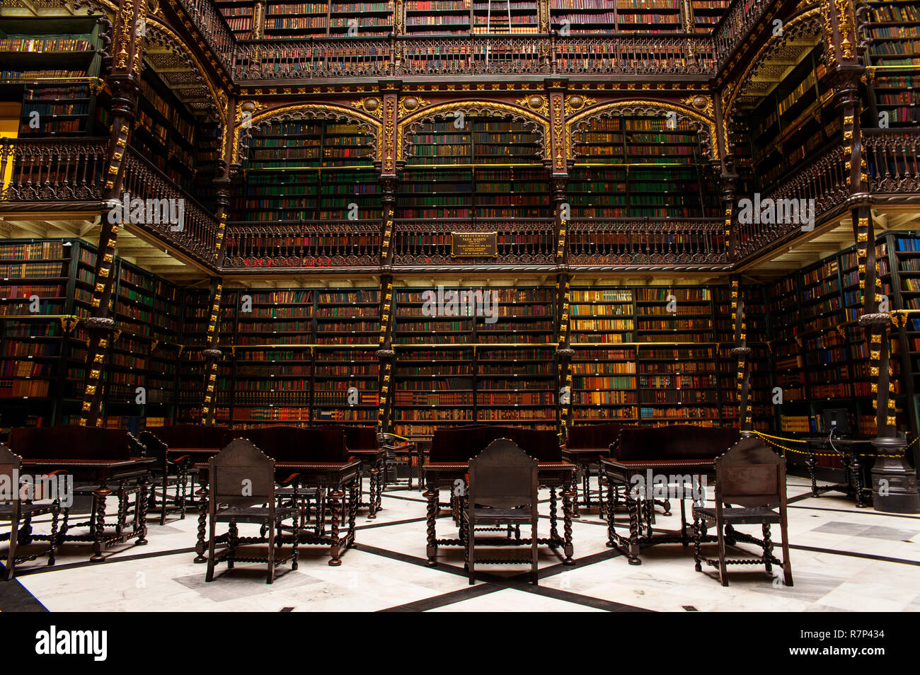 Portuguese Reading Cabinet of Rio de Janeiro, one of the most beautiful ...