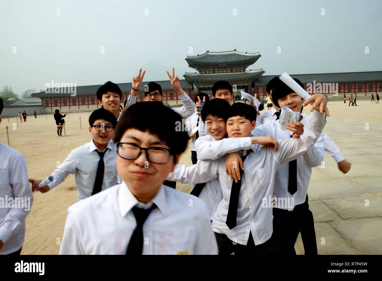 South korea school hi-res stock photography and images - Alamy