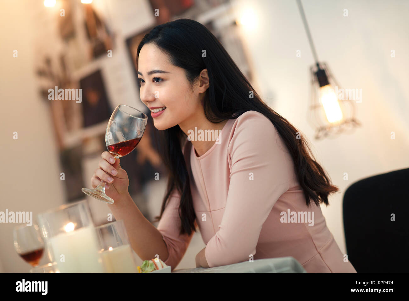 Indian women dining room table hi-res stock photography and images - Alamy