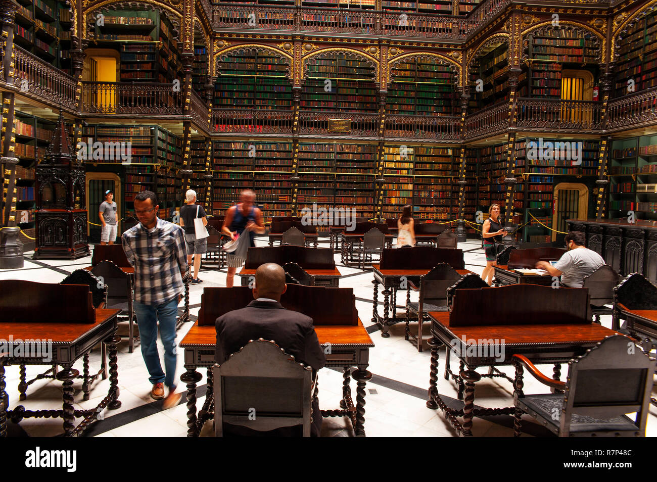 Portuguese Reading Cabinet of Rio de Janeiro, one of the most beautiful ...