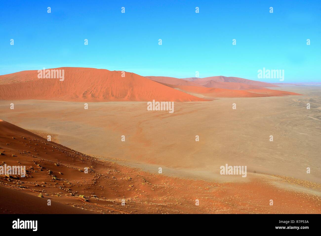 Clay africa hi-res stock photography and images - Alamy
