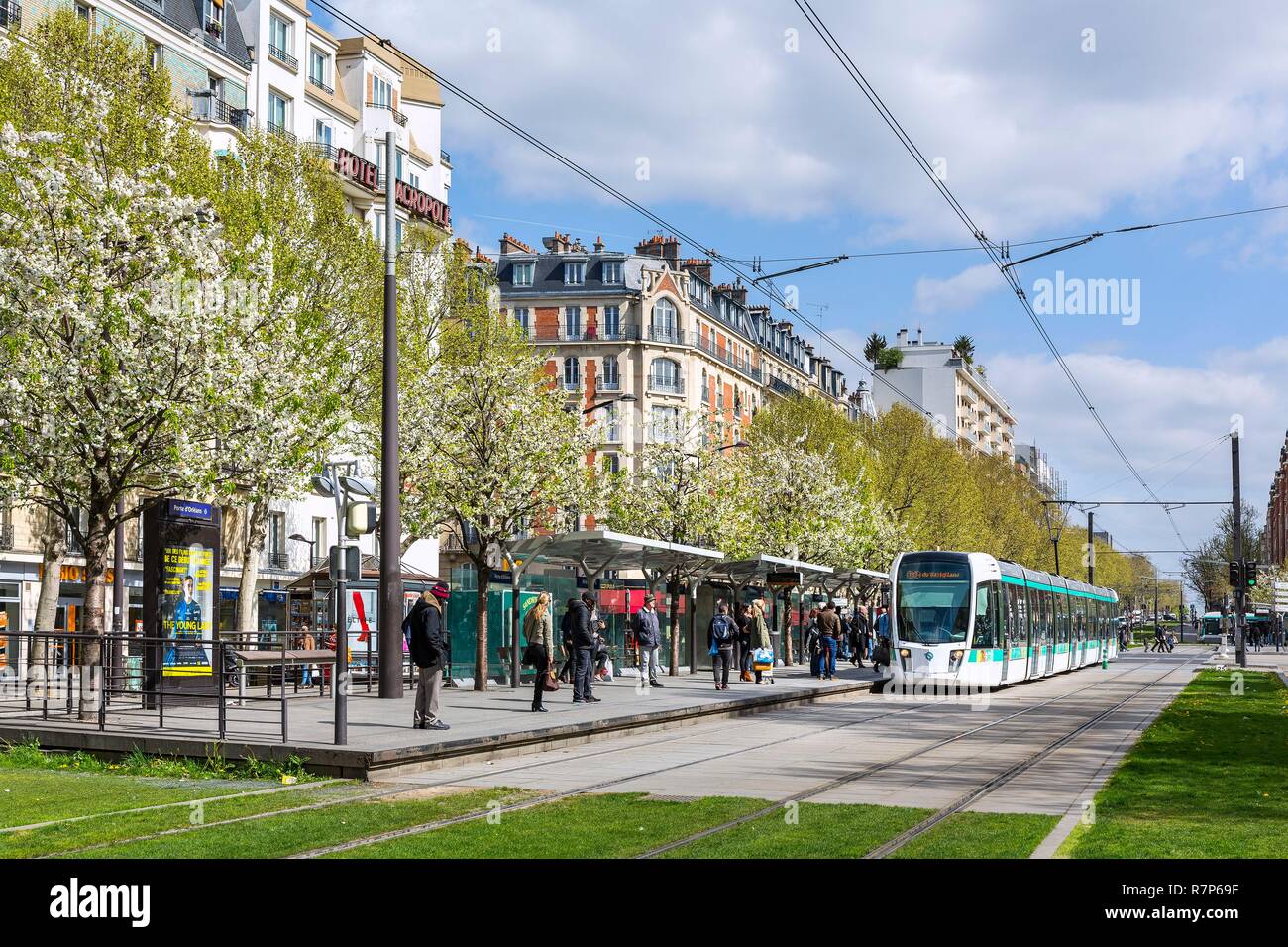 France, Paris, 14th Disrict, Boulevard Brune tramway, Porte d’Orléans ...