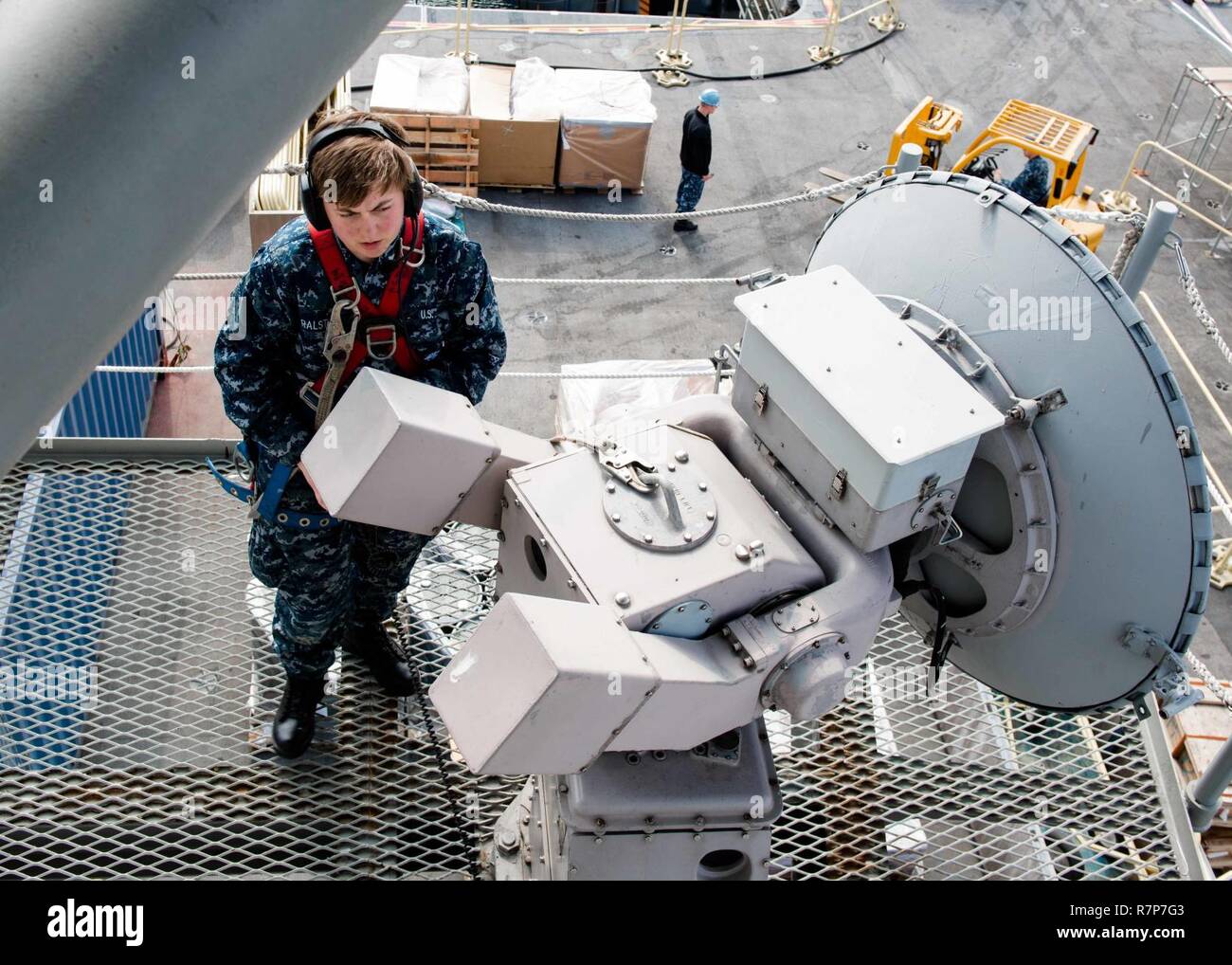 YOKOSUKA, Japan (March 29, 2017) Electronics Technician 3rd Class ...