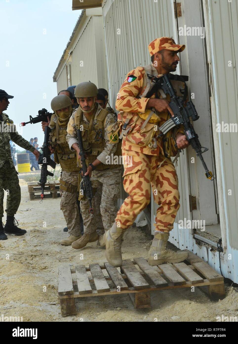 Kuwait army general staff headquarters hi-res stock photography and ...