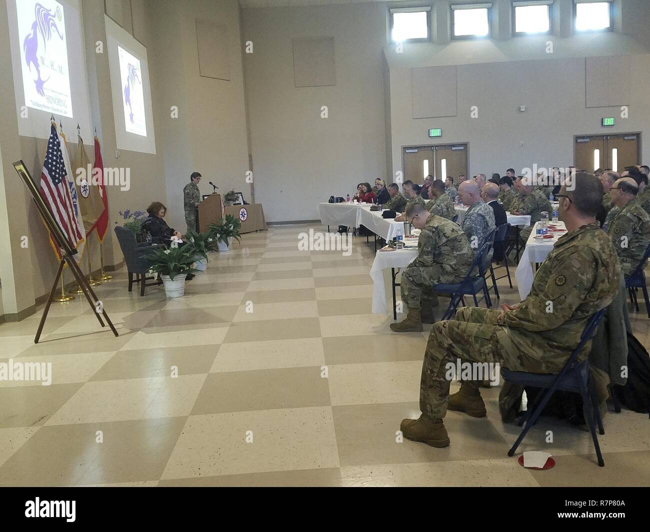 143rd esc hi-res stock photography and images - Alamy