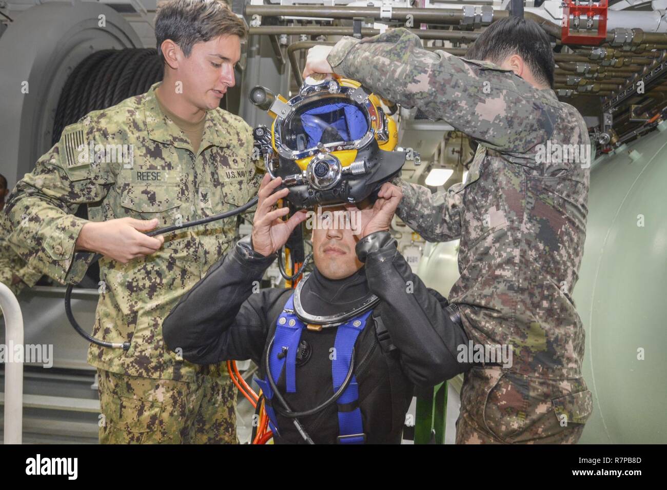 CHINHAE, Republic of Korea (March 22, 2017) Navy Diver 2nd Class ...