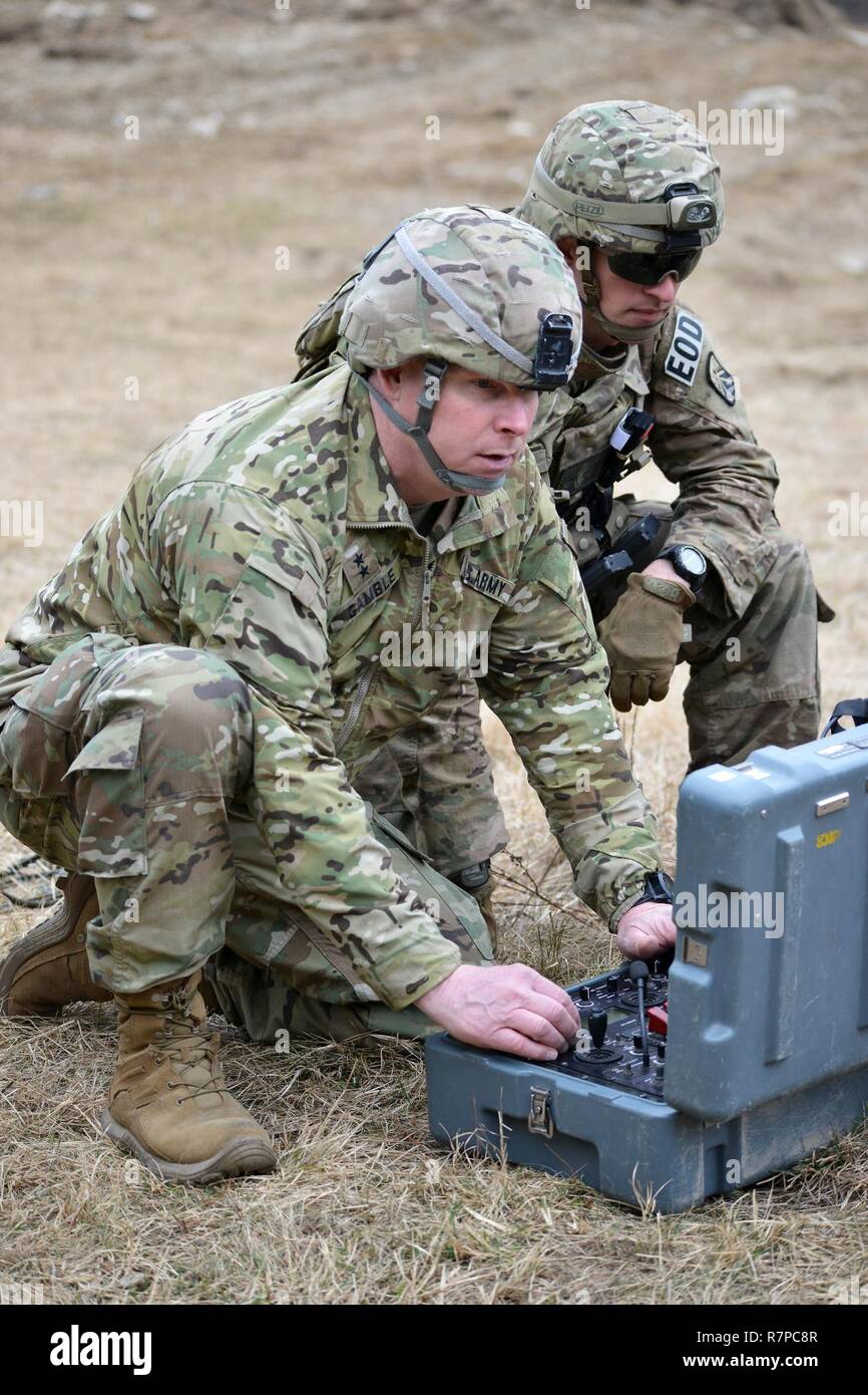 Maj gen duane gamble hi-res stock photography and images - Alamy