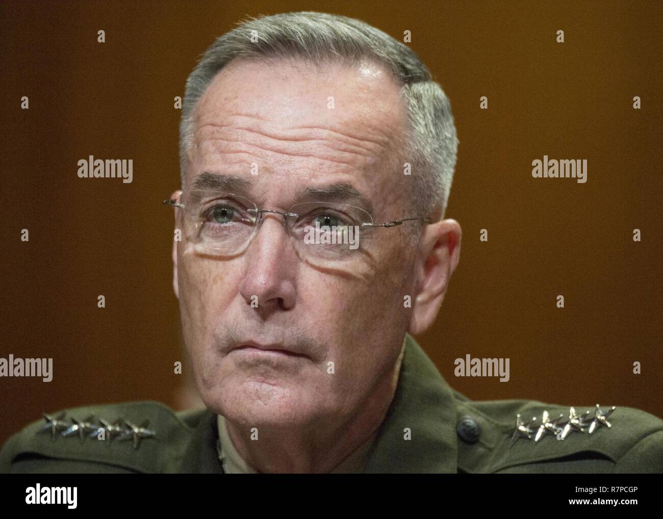 U s marine corps gen james n mattis hi-res stock photography and images - Alamy