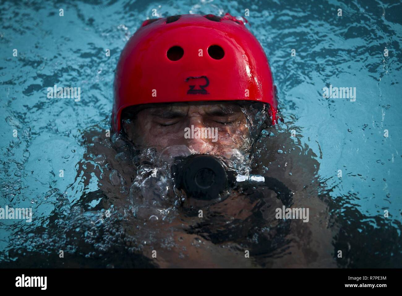 Emergency egress system hi-res stock photography and images - Alamy