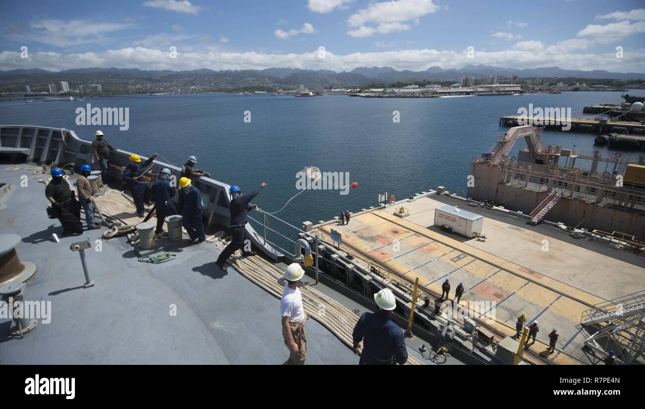 EARL HARBOR (March 22, 2017) – Military Sealift Command Deck Department ...