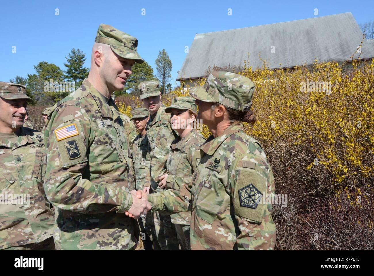 742nd military intelligence battalion hi-res stock photography and ...