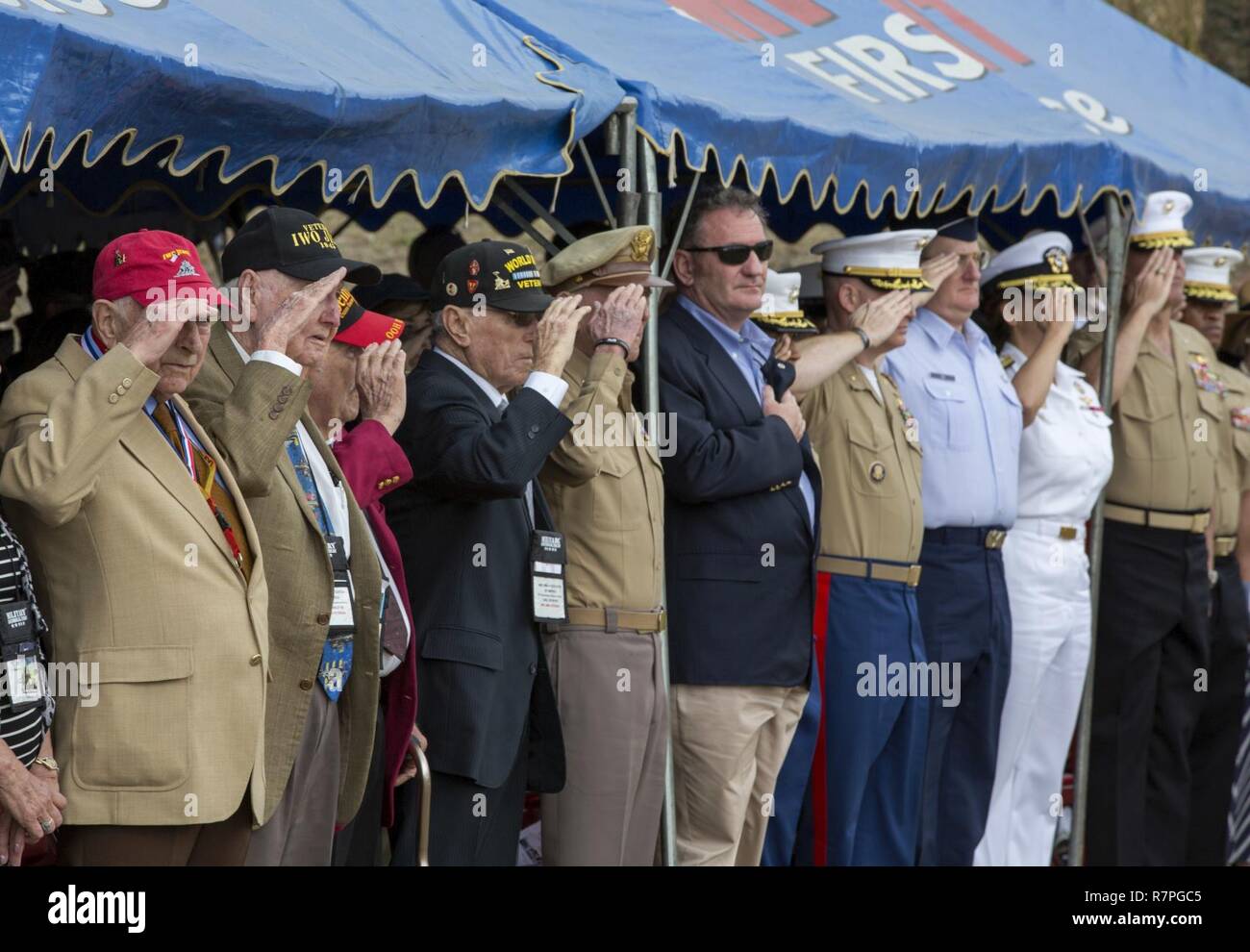 Us japanese reunion of honor hi-res stock photography and images - Alamy