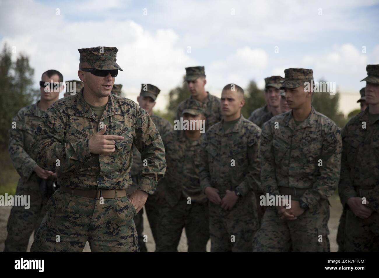 Joint tactical ground station hi-res stock photography and images - Alamy