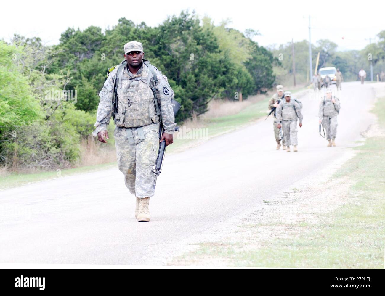 Army Reserve Staff Sgt. Vanqualis Battles, 1st Brigade, 98th Training ...
