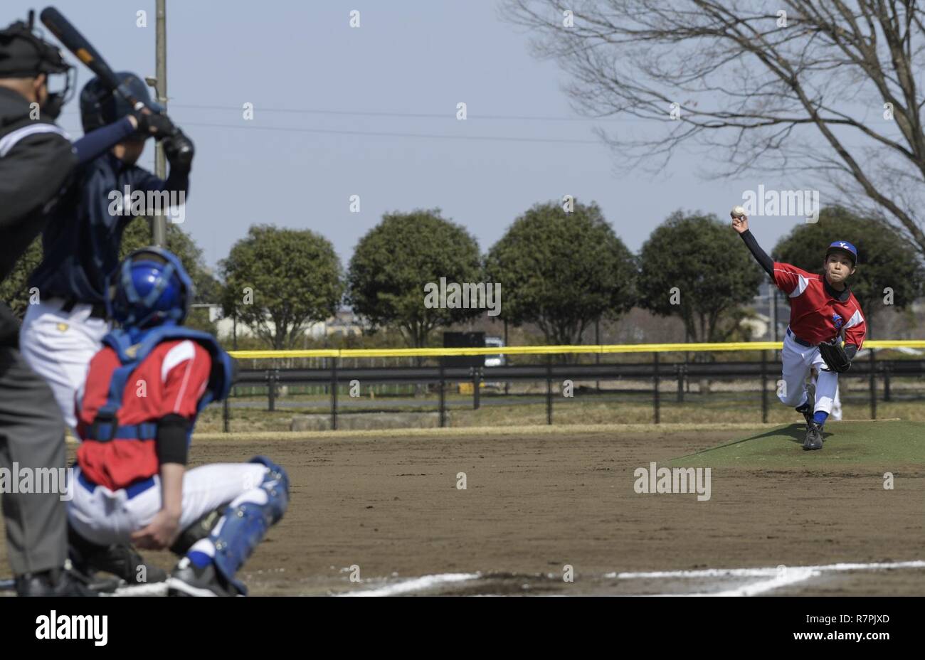 Baseball pitch japan hi-res stock photography and images - Alamy