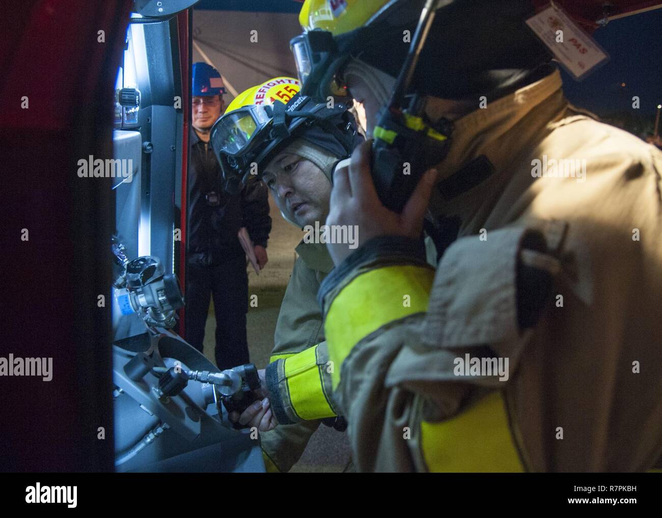 U.S. military at work Stock Photo - Alamy