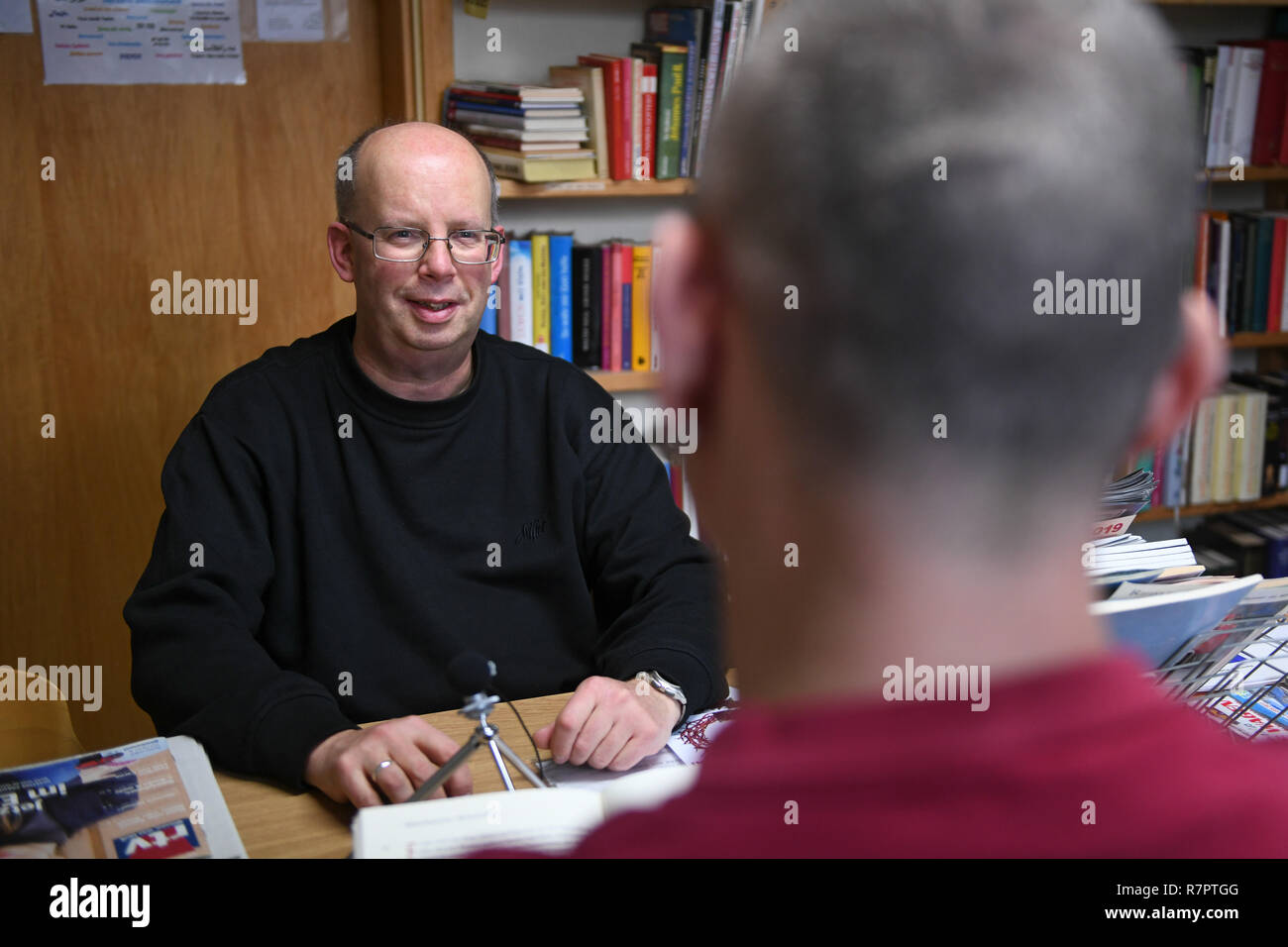 Prison chaplain catholic hi-res stock photography and images - Alamy