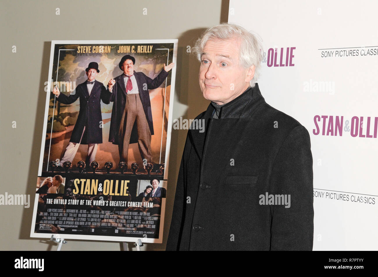 Stan laurel and oliver hardy new hi-res stock photography and images ...