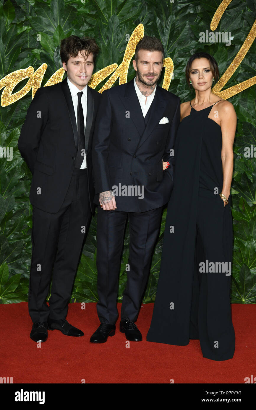 Brooklyn beckham david hi-res stock photography and images - Alamy