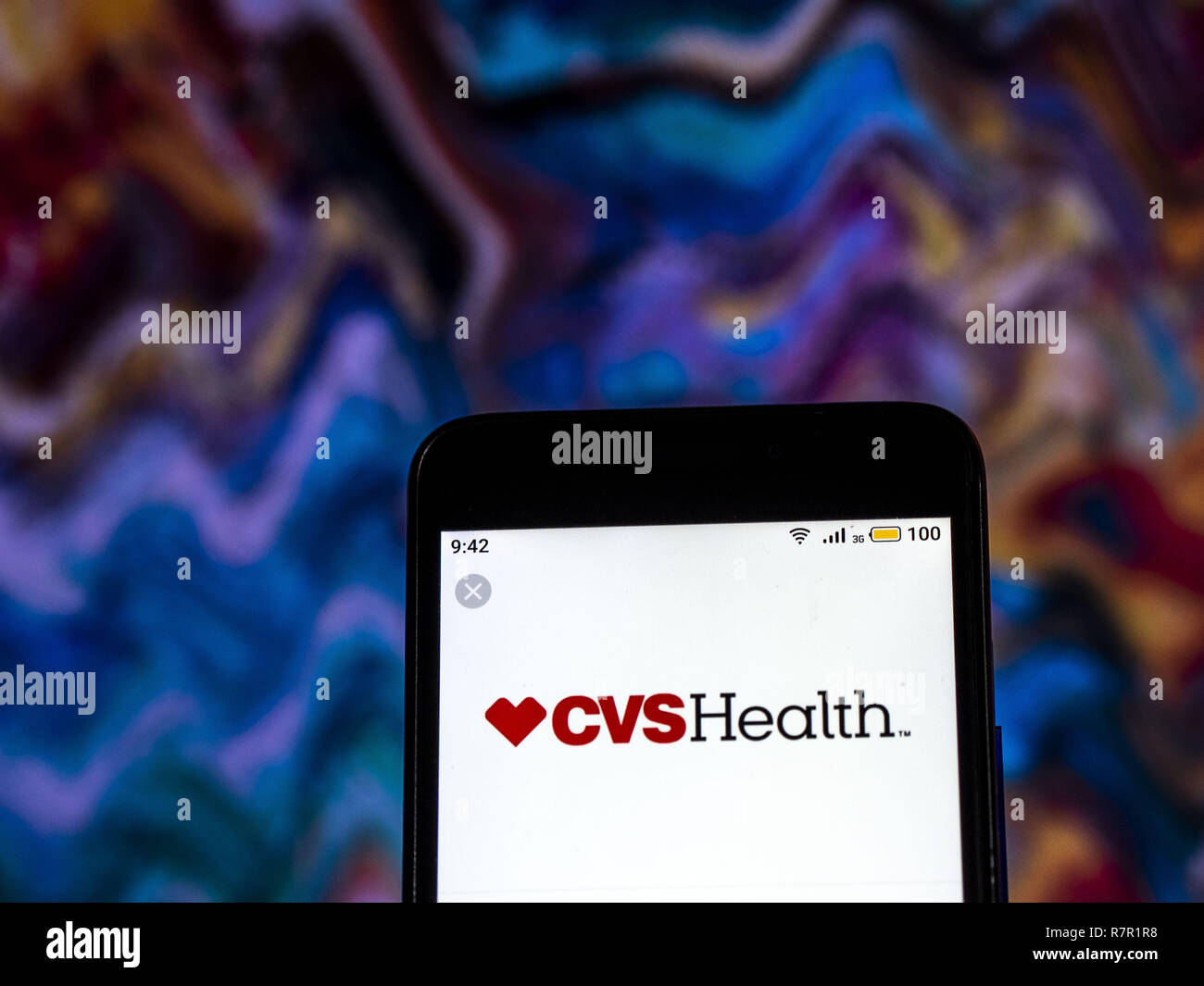 Cvs pharmacy phone hi-res stock photography and images - Alamy