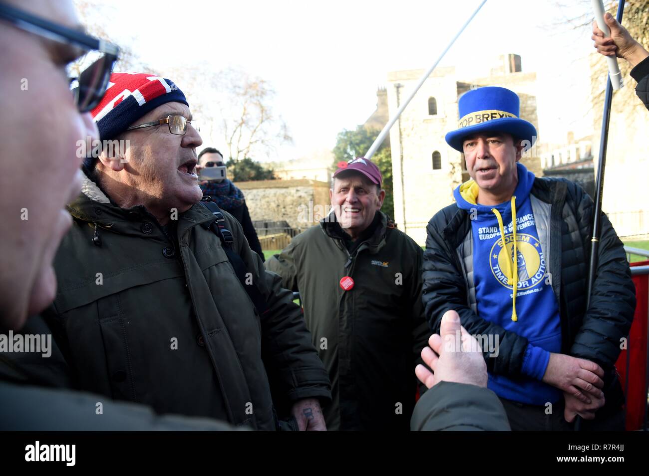London, UK. 11th Dec 2018. Pro-Brexit protesters confront Steve Bray ...