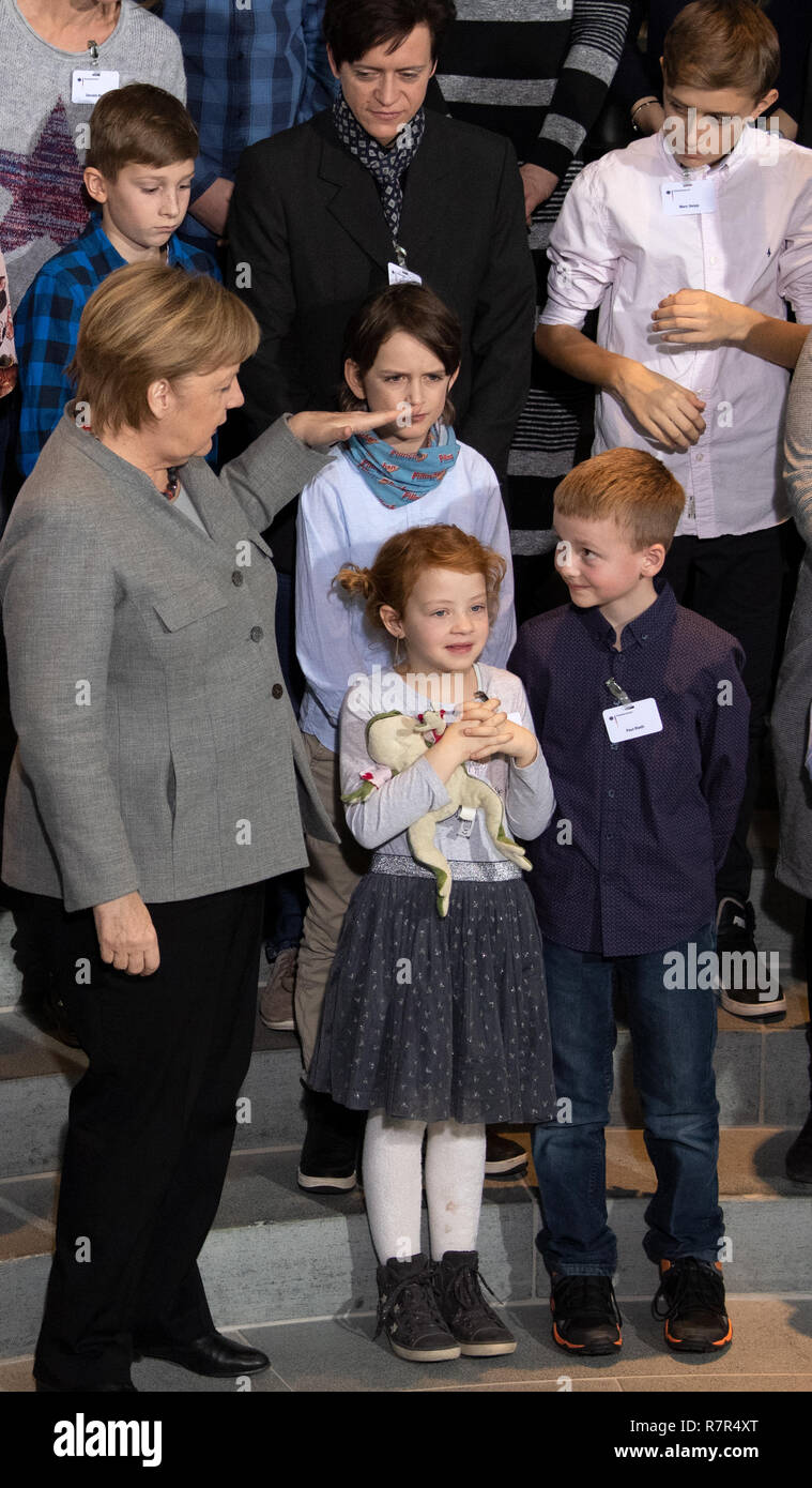 Berlin, Germany. 11th Dec, 2018. Federal Chancellor Angela Merkel (CDU ...