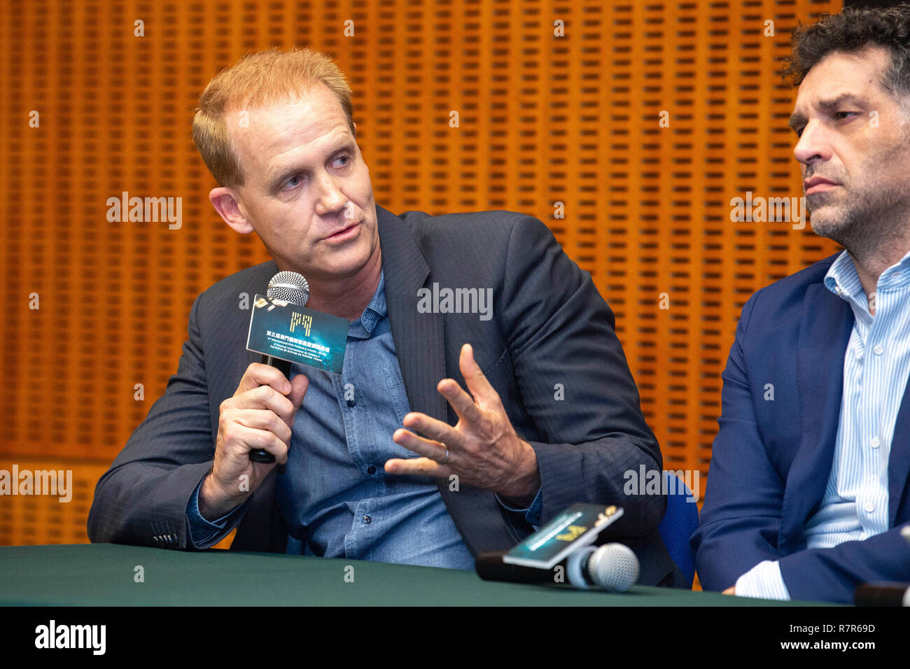 Paul Currie High Resolution Stock Photography and Images - Alamy