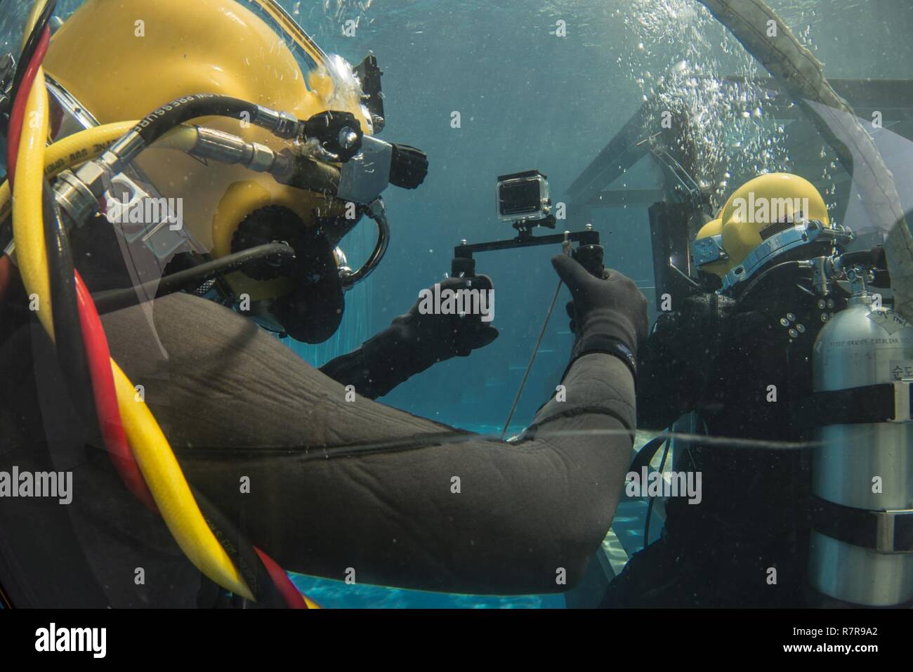 Mcc brett cote hi-res stock photography and images - Alamy