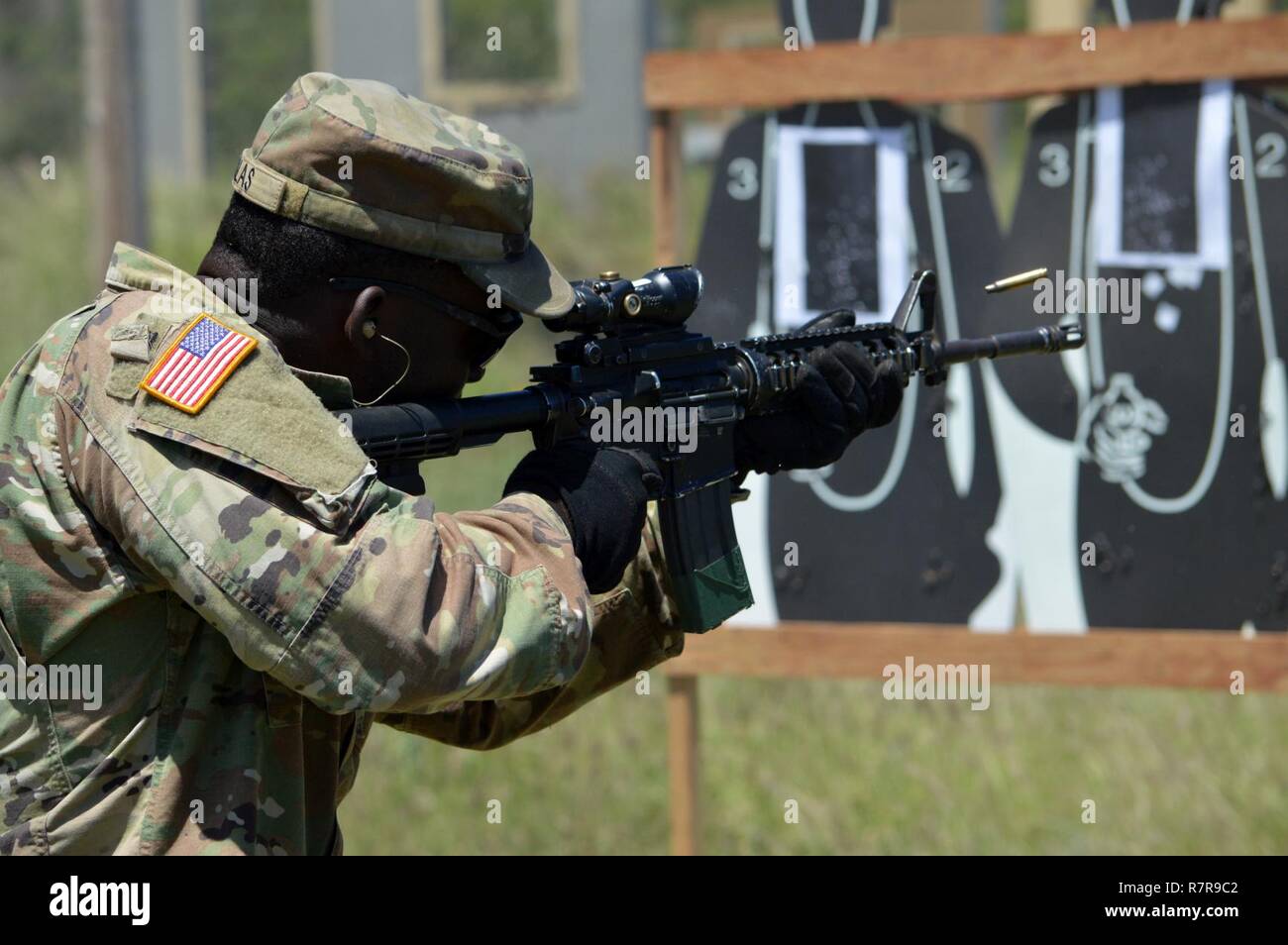 325th brigade support battalion hi-res stock photography and images - Alamy