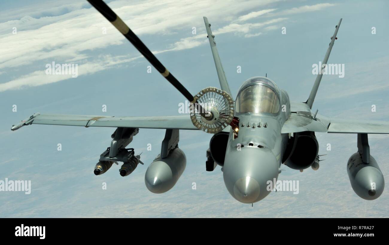 10 squadron raaf hi-res stock photography and images - Alamy