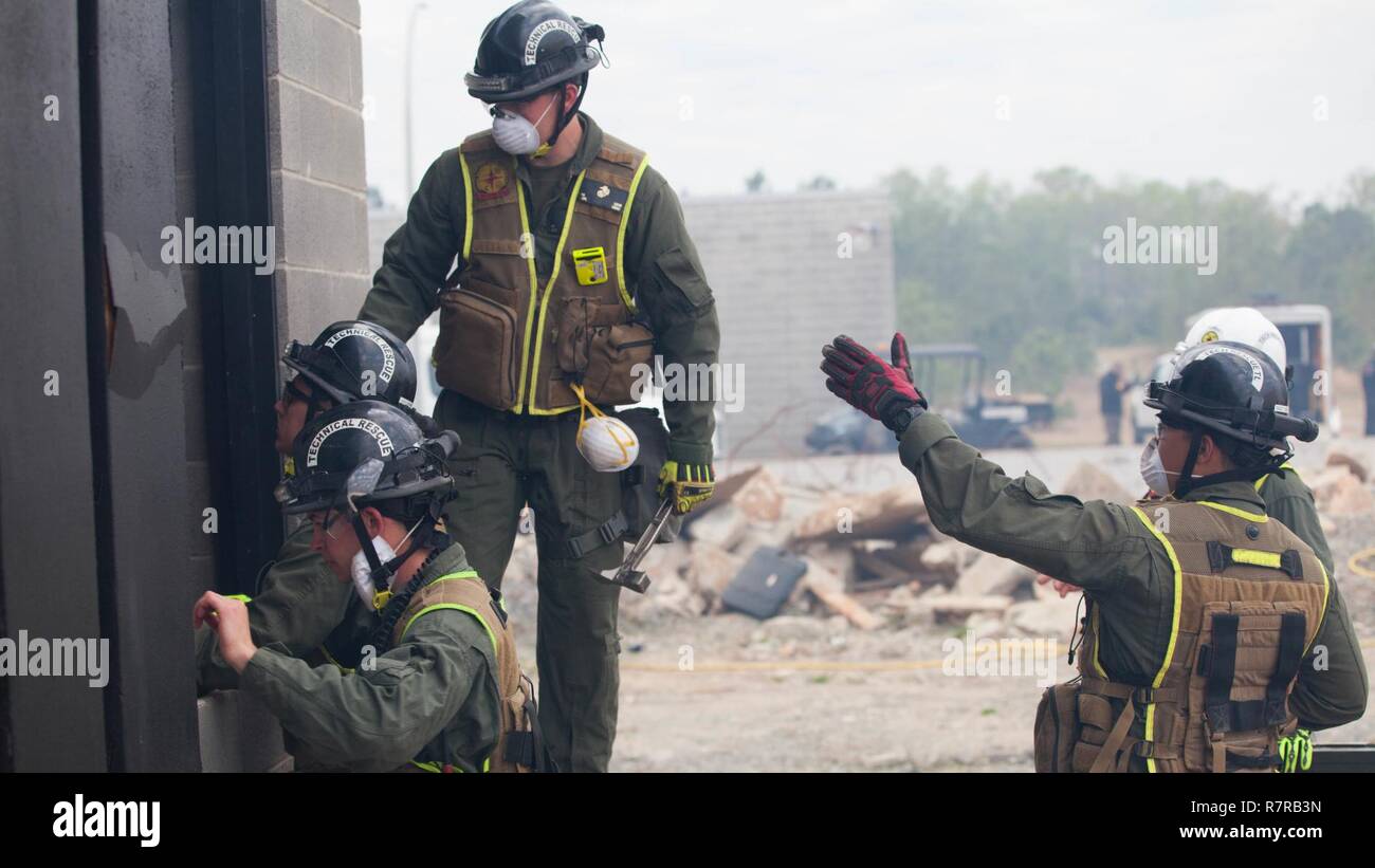 Marines with Technical Rescue Platoon, Chemical Biological Incident ...