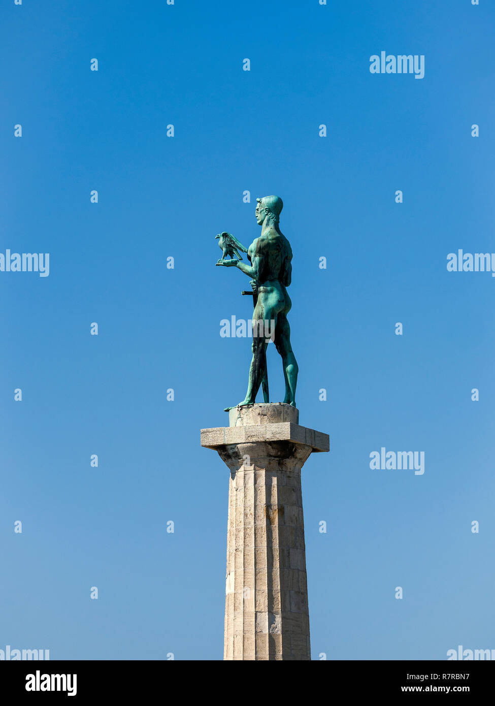Statue of the Victor Pobednik in the fortress Kalemegdan, Belgrade ...
