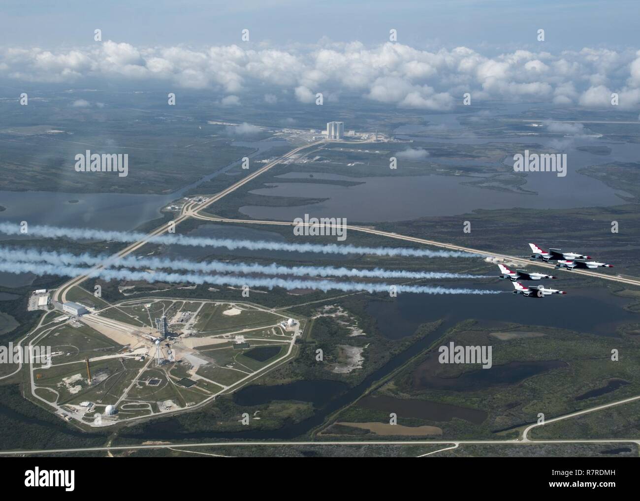 Col aldrin High Resolution Stock Photography and Images - Alamy