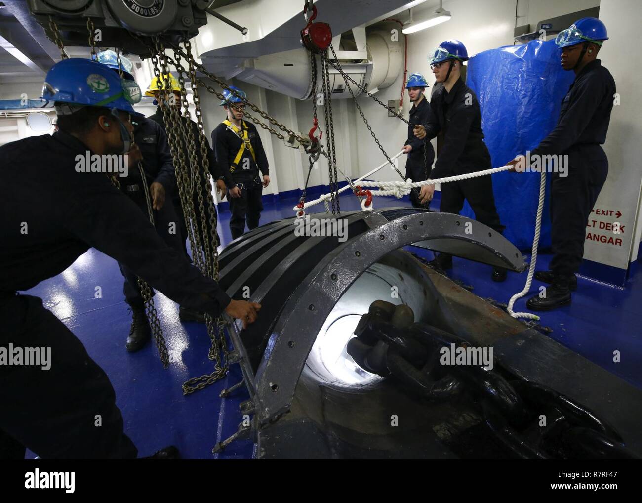 Anchor hawse pipe hi-res stock photography and images - Alamy