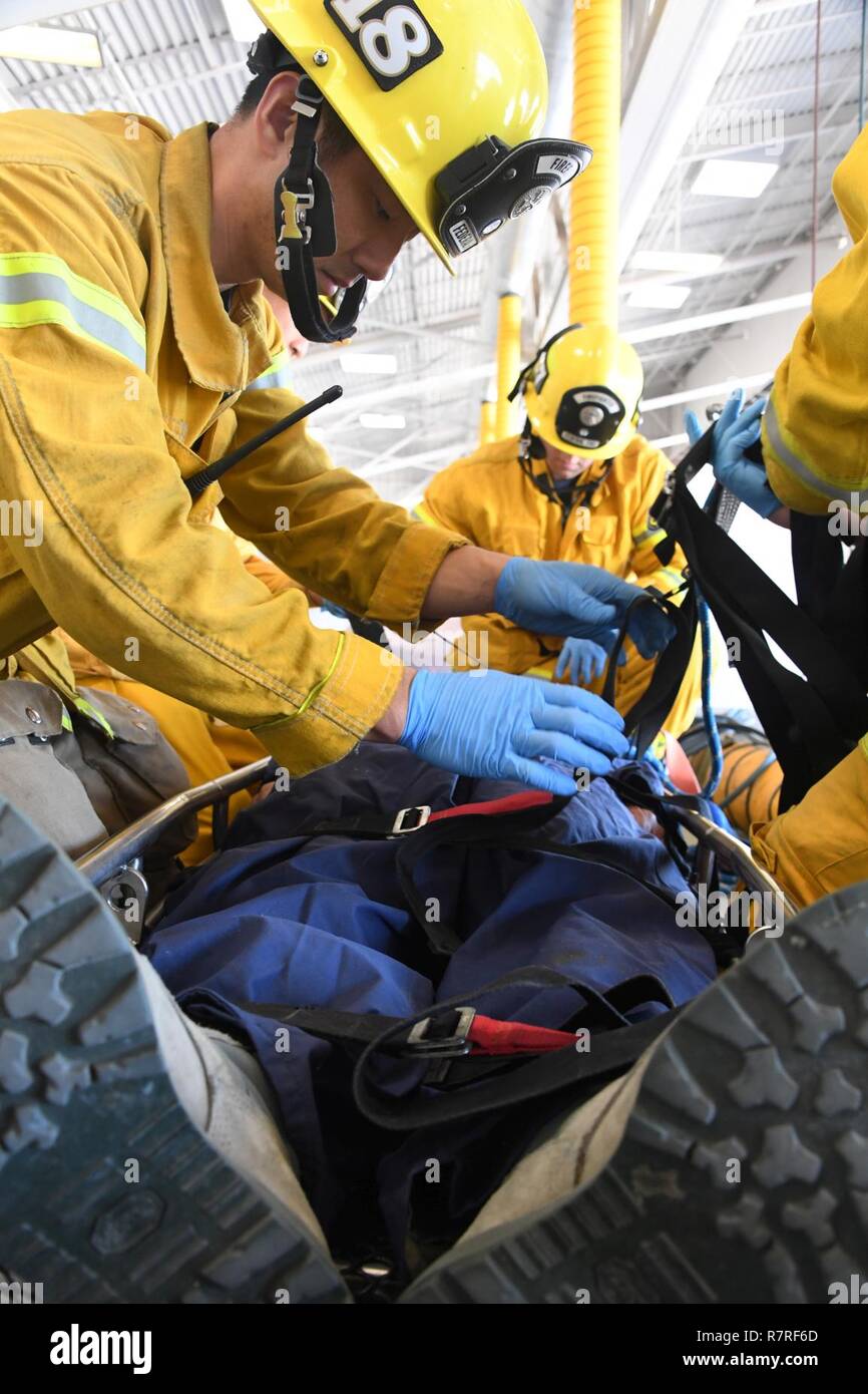 Aircraft rescue firefighter squadron hi-res stock photography and ...