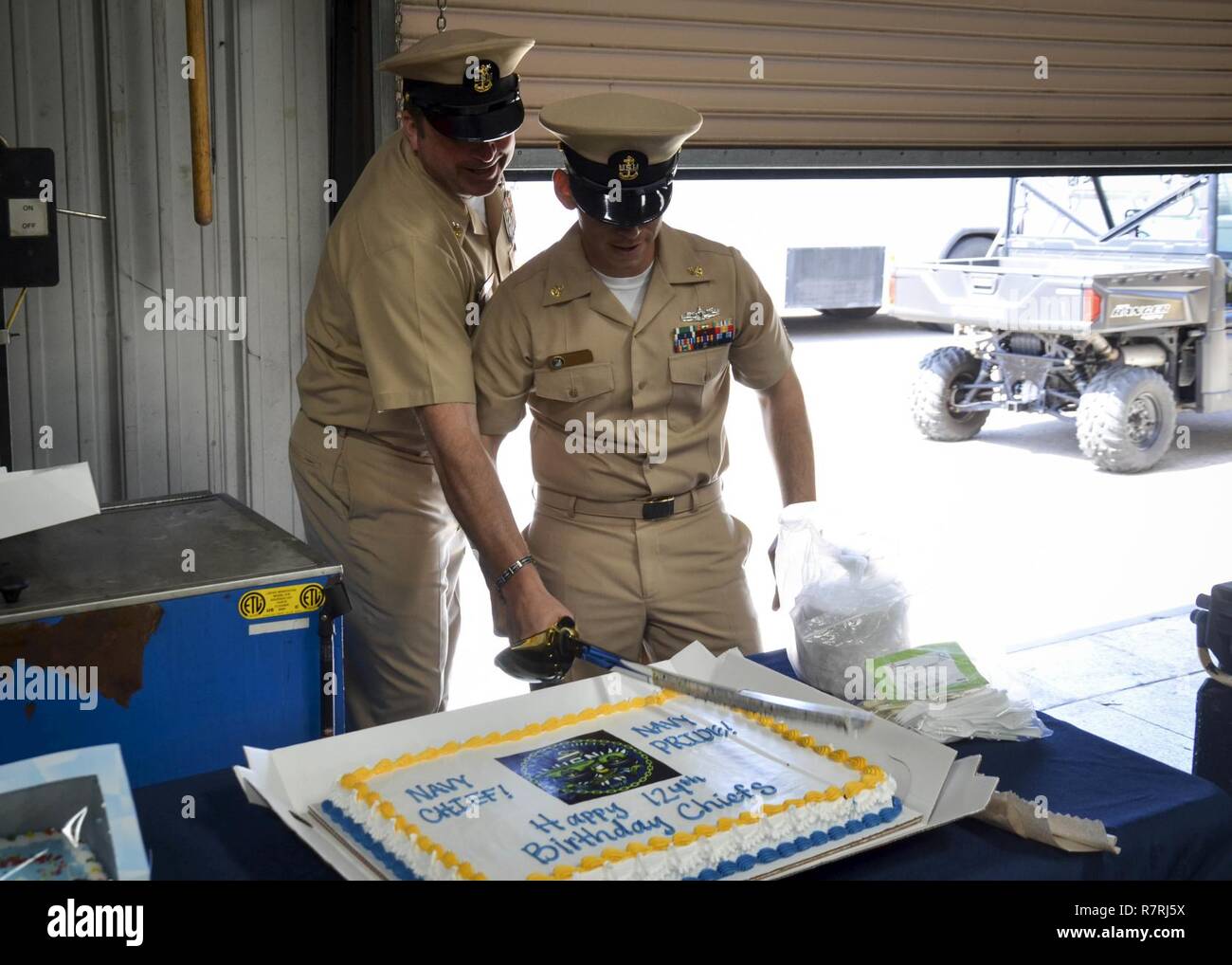 Beachmaster Unit Bmu 1 High Resolution Stock Photography and Images - Alamy
