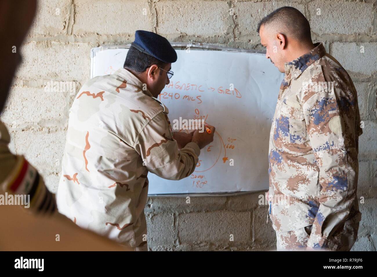 Call for fire indirect fire hi-res stock photography and images - Alamy