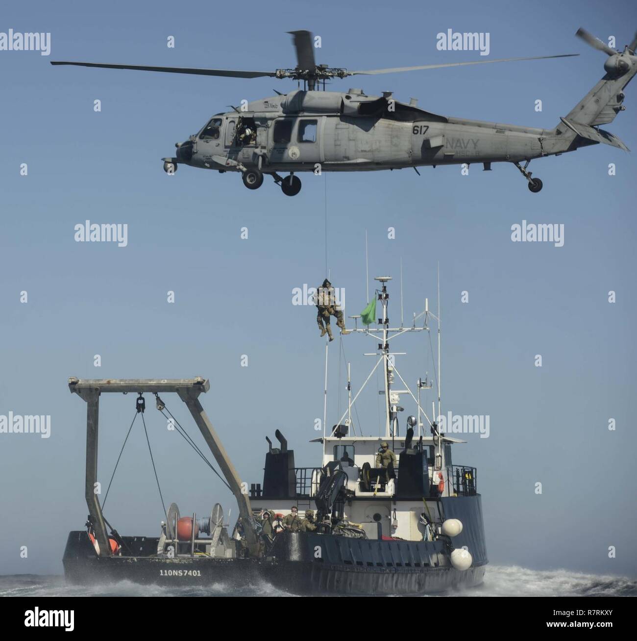 PACIFIC OCEAN (April 1, 2017) Sailors assigned to Explosive Ordnance ...