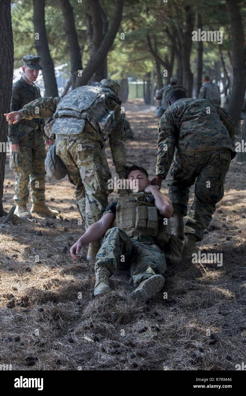 Rok marine base hi-res stock photography and images - Alamy