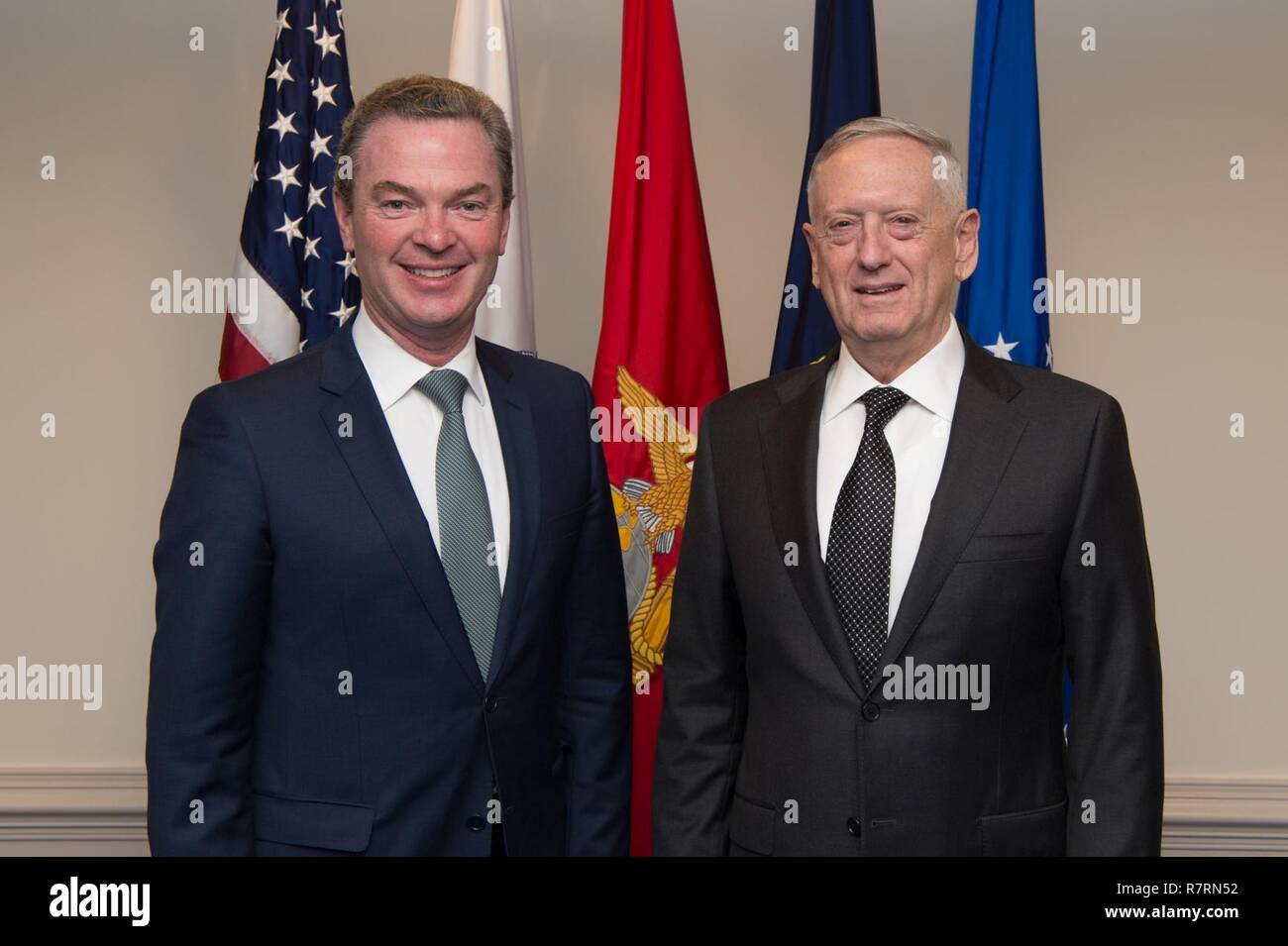 Christopher pyne australia hi-res stock photography and images - Alamy