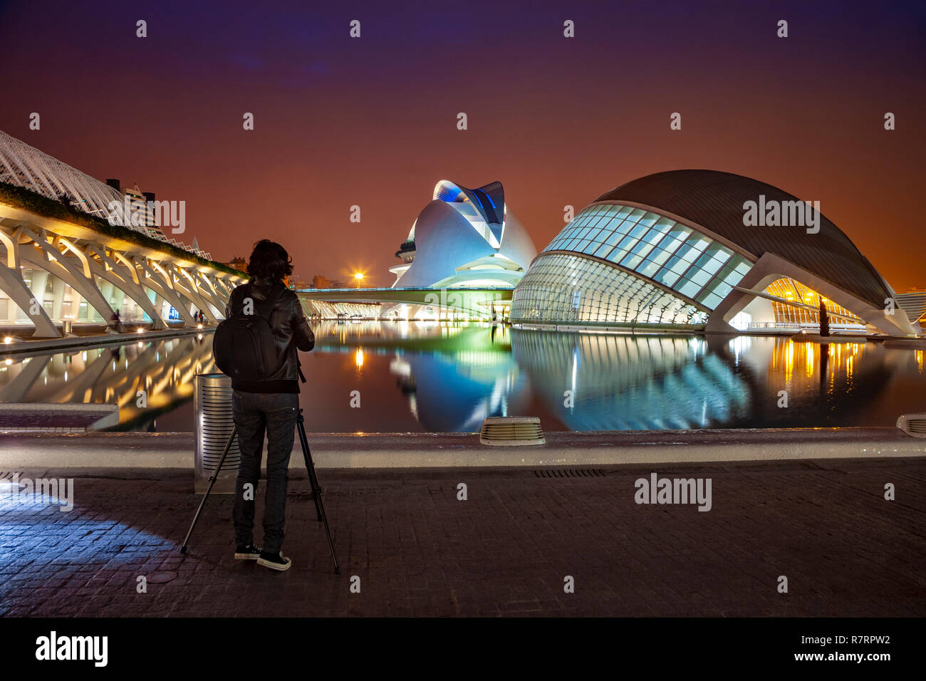 Hemisferic and Queen Sofia Arts Palace. City of Arts and Sciences ...