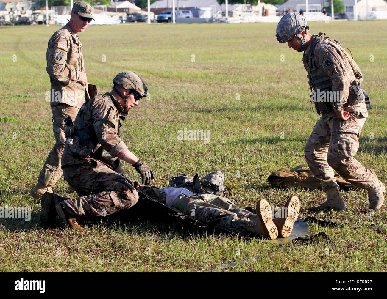 A U.S. Army National Guard Soldier from the 2nd Battalion, 124th ...