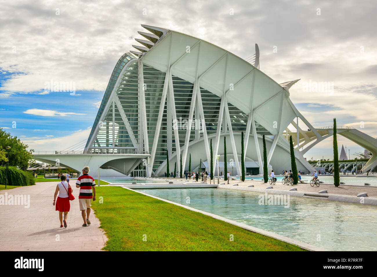 Principe Felipe Science Museum. City of Arts and Sciences .Architect ...