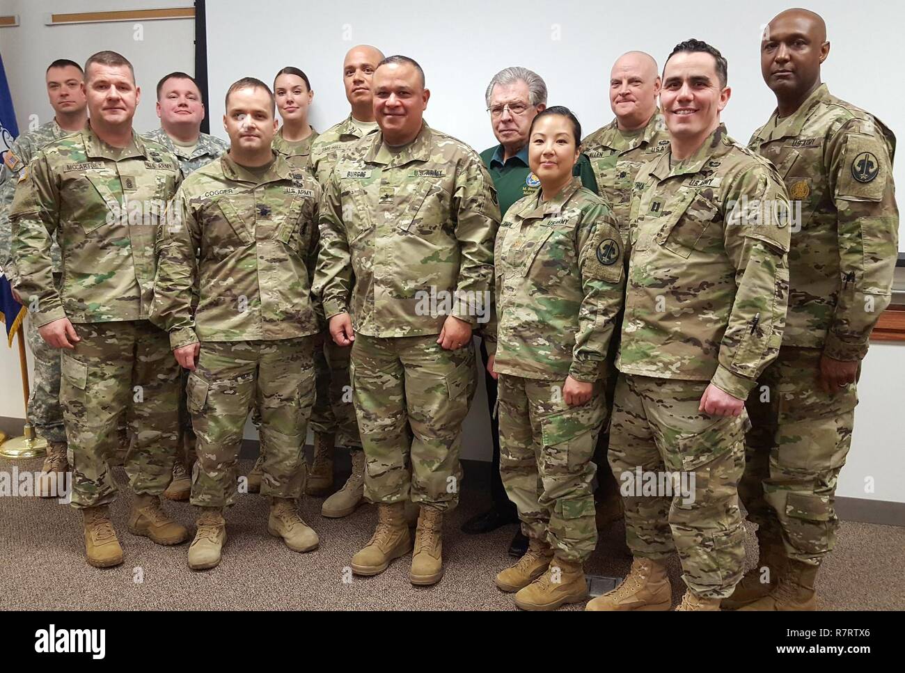 Army reserve career division hi-res stock photography and images - Alamy